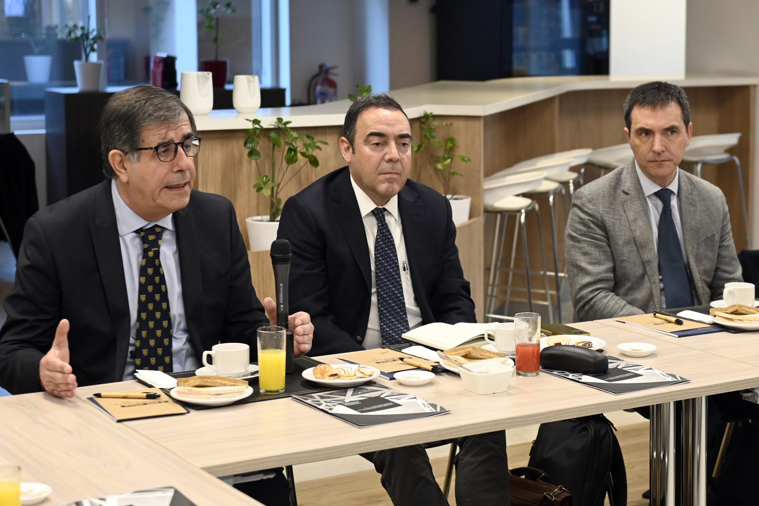 Seminario Ley Sobre Delitos Económicos: Los Desafíos para la Gerencia ...